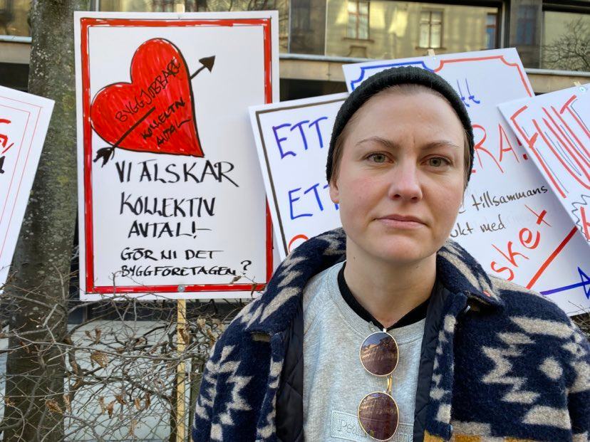 Manifestation igång på Östermalm: "Sluta snacka skit" - Byggnadsarbetaren