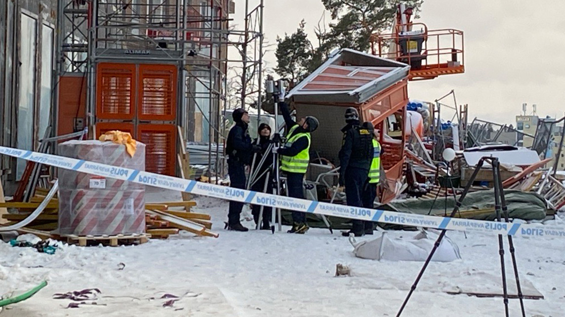 Efter hissolyckan: Tre personer åtalas